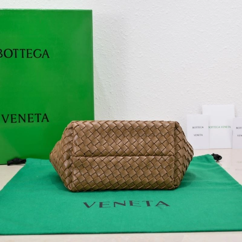 Affordable Bottega Veneta Shopping Bags
