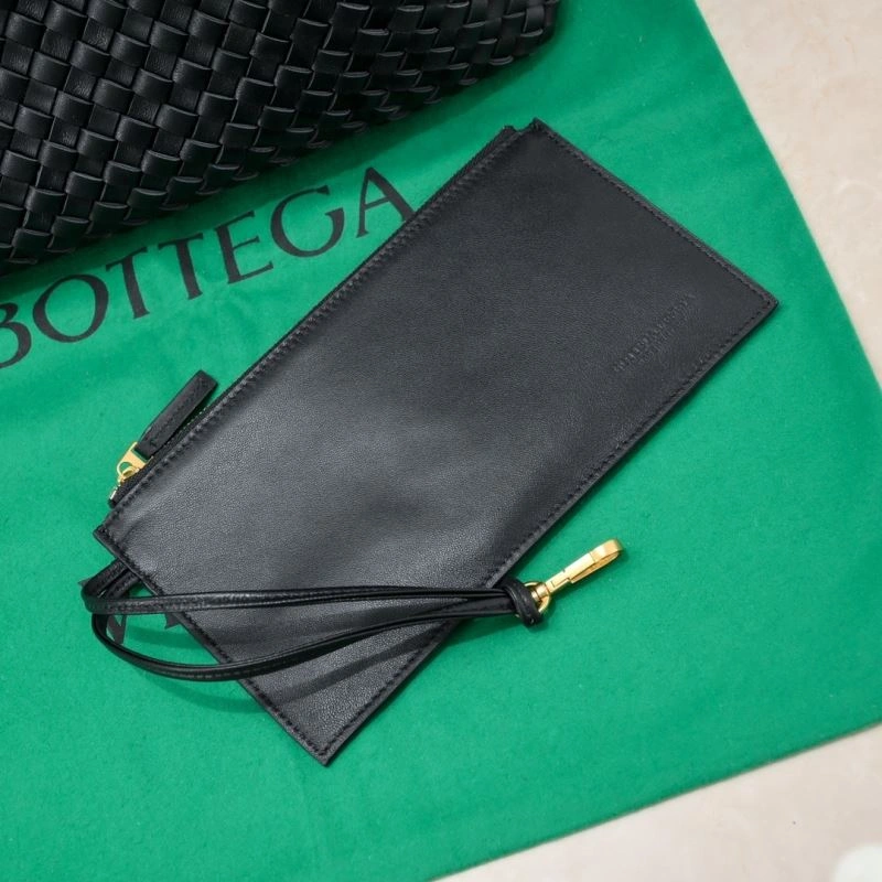 Affordable Bottega Veneta Shopping Bags