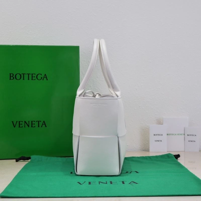 Brand-original Bottega Veneta Shopping Bags