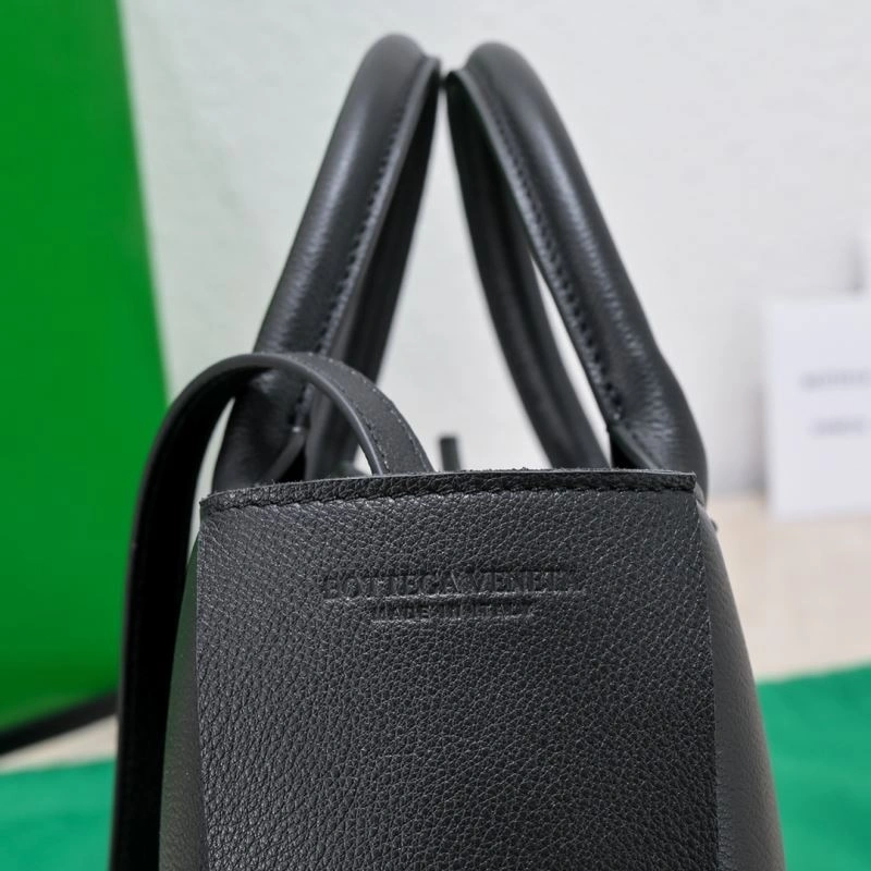 Indistinguishable Bottega Veneta Shopping Bags
