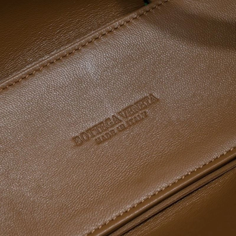 Budget-friendly Bottega Veneta Shopping Bags