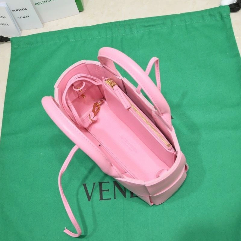 Economical Bottega Veneta Shopping Bags