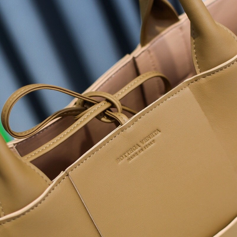 Real Bottega Veneta Shopping Bags
