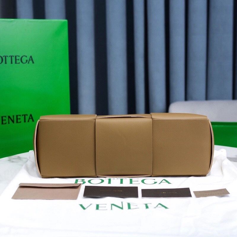 Real Bottega Veneta Shopping Bags