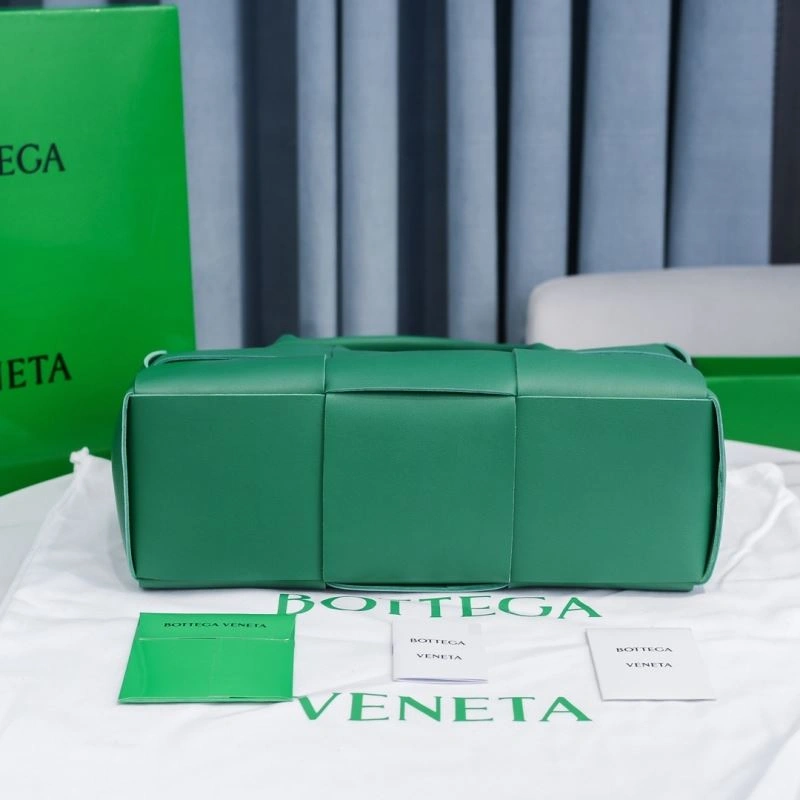 Official Bottega Veneta Shopping Bags