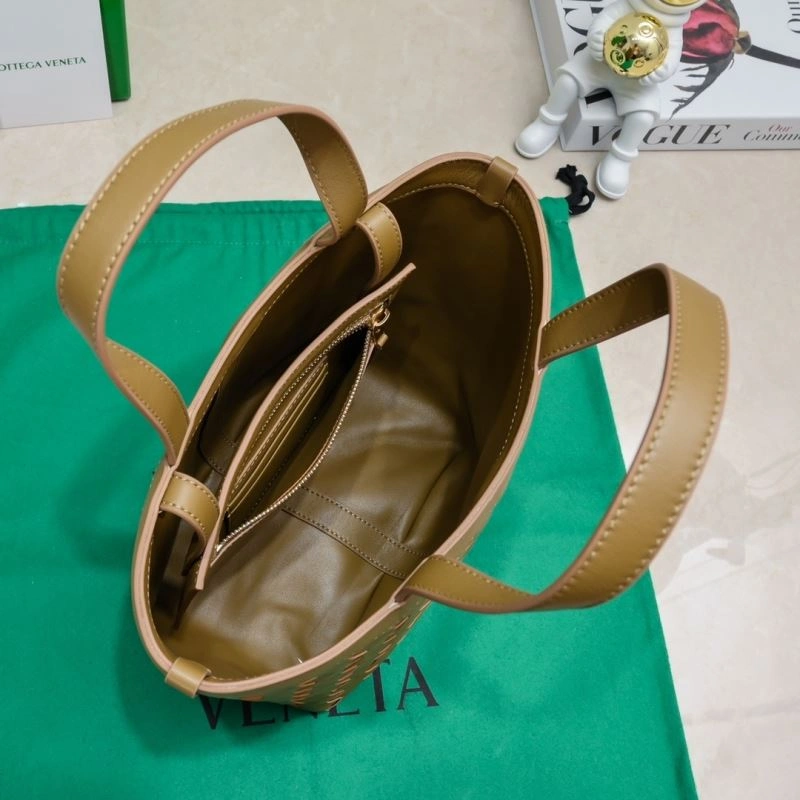 Low-cost Bottega Veneta Shopping Bags