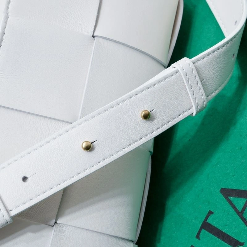 Discounted Bottega Veneta Shopping Bags