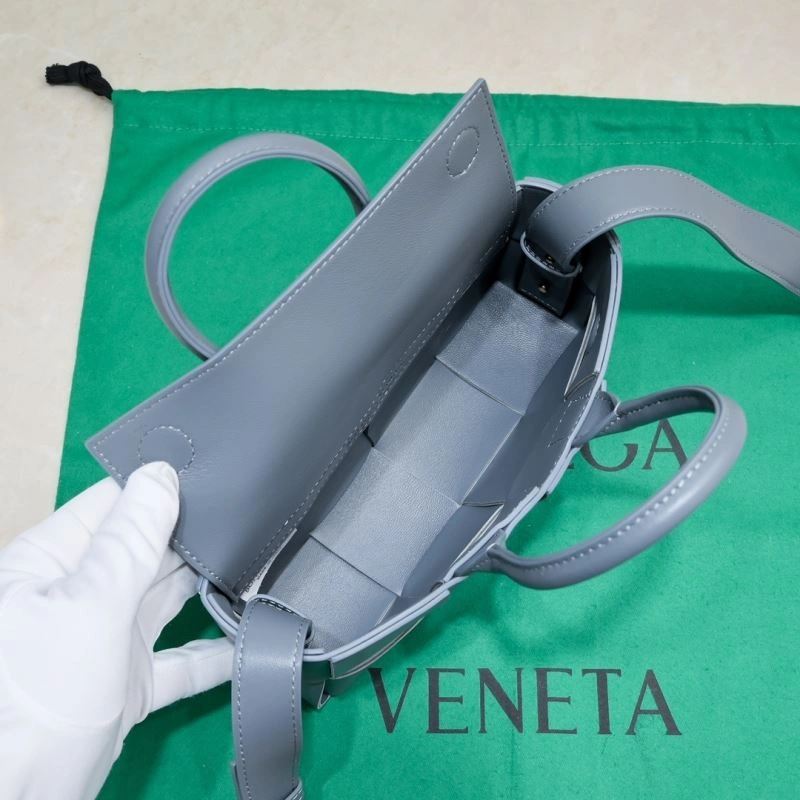 Precise copy Bottega Veneta Shopping Bags