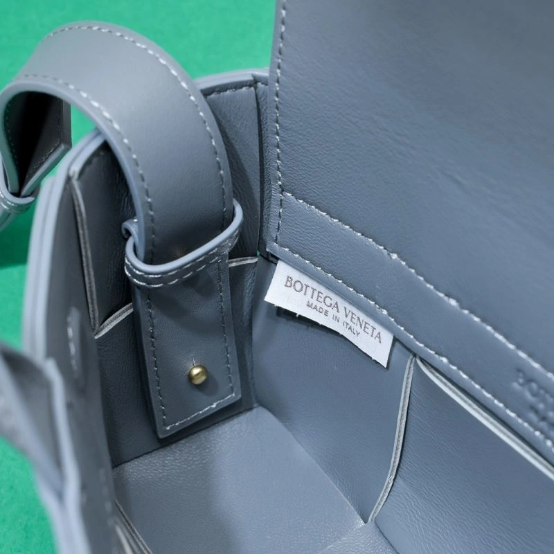 Precise copy Bottega Veneta Shopping Bags