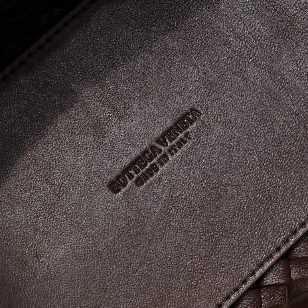 Value-priced Bottega Veneta Shopping Bags