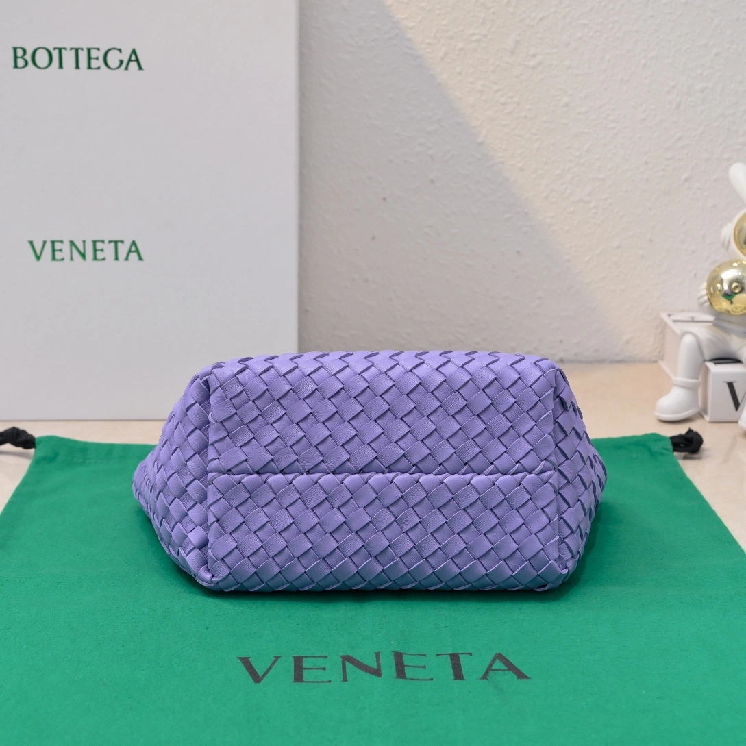 Top match Bottega Veneta Shopping Bags