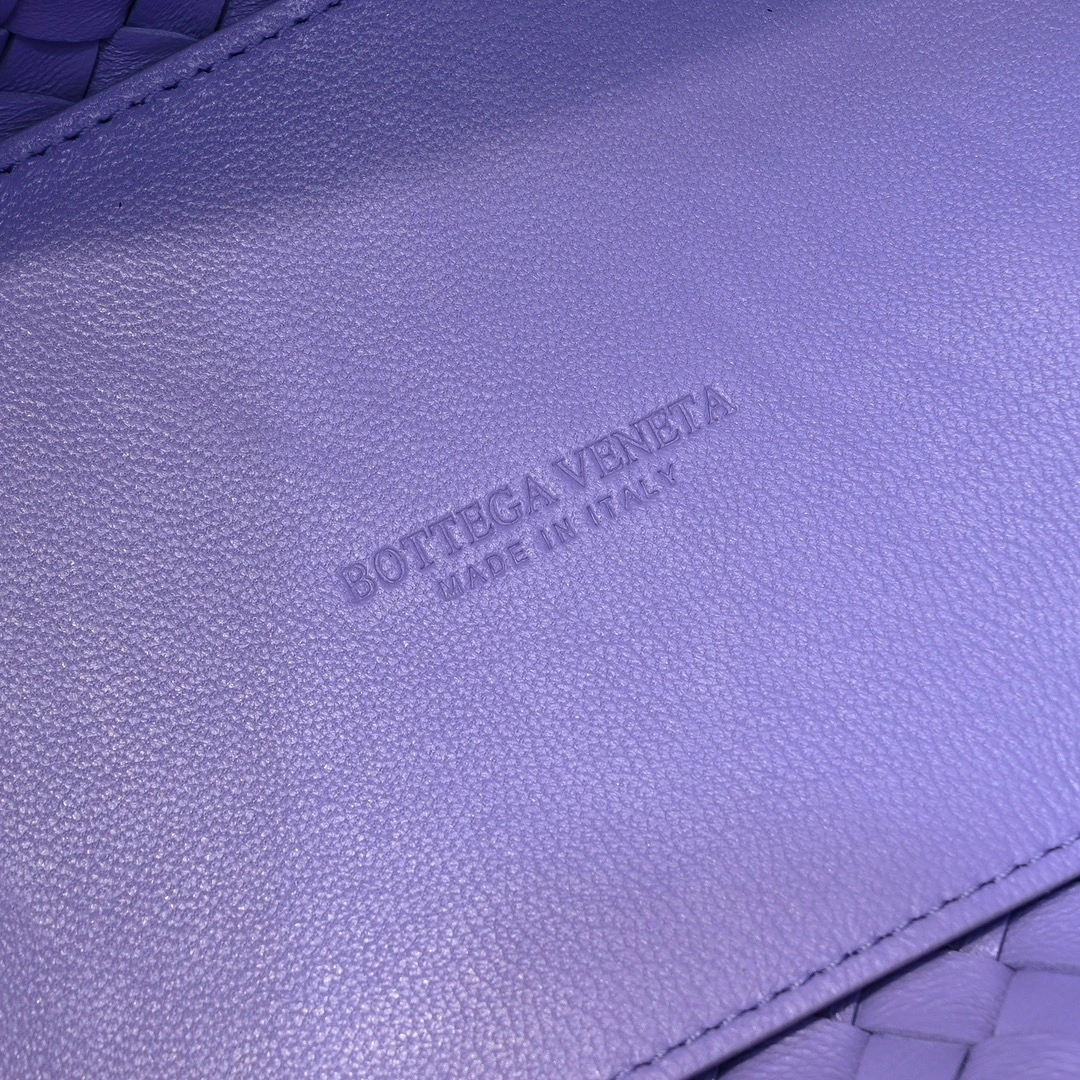 Top match Bottega Veneta Shopping Bags