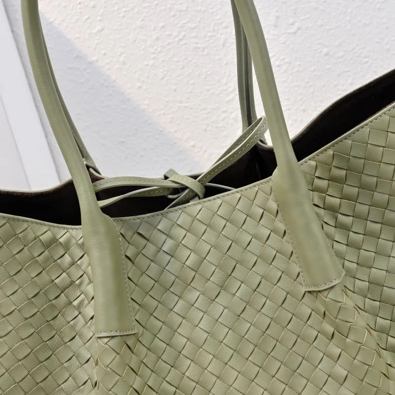Factory-made Bottega Veneta Shopping Bags
