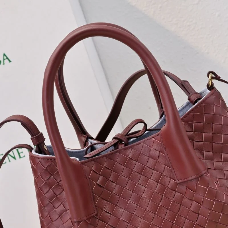 Bargain Bottega Veneta Shopping Bags