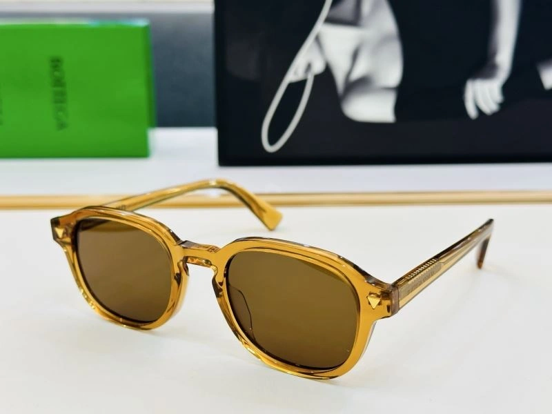 Brand-authenticated Bottega Veneta Sunglasses