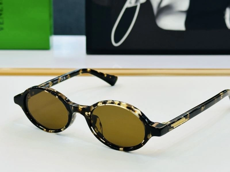 Factory-made Bottega Veneta Sunglasses