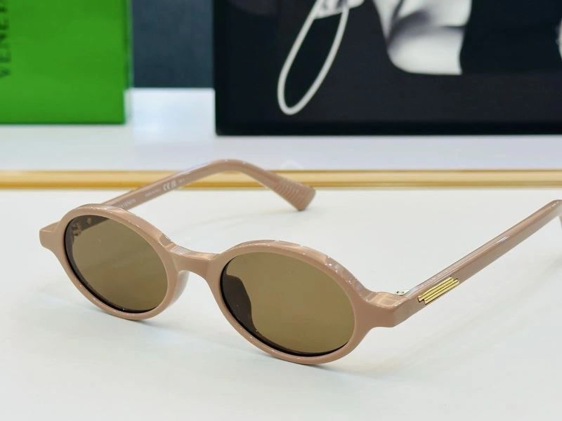 Factory-made Bottega Veneta Sunglasses