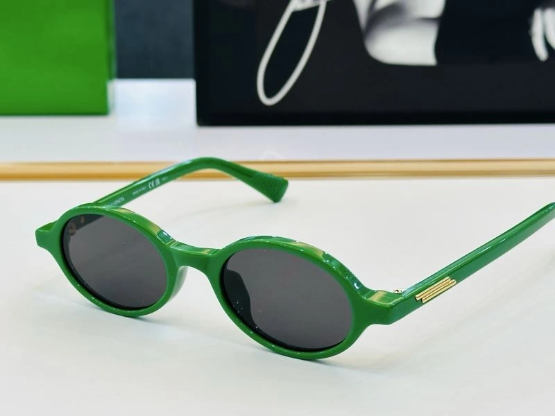 Factory-made Bottega Veneta Sunglasses