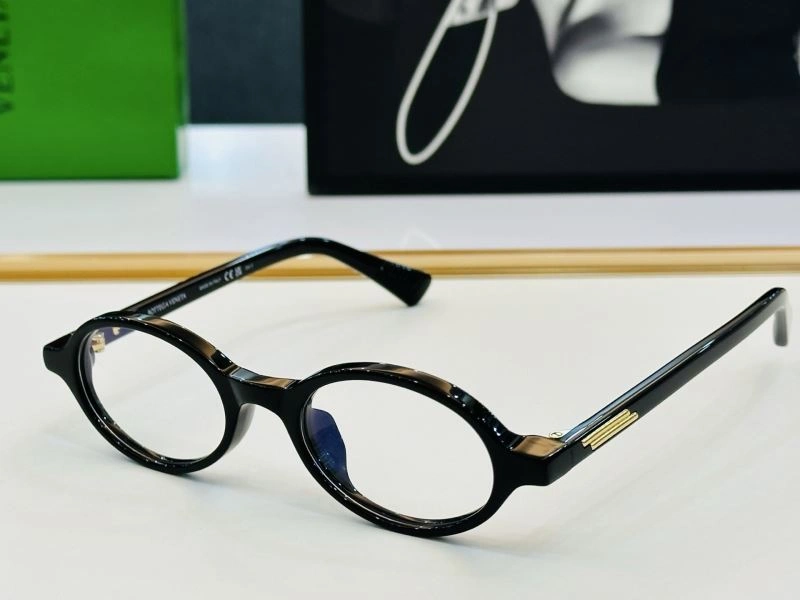 Factory-made Bottega Veneta Sunglasses