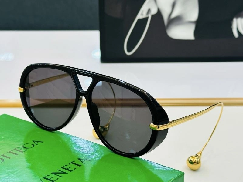 Bottega Veneta Sunglasses