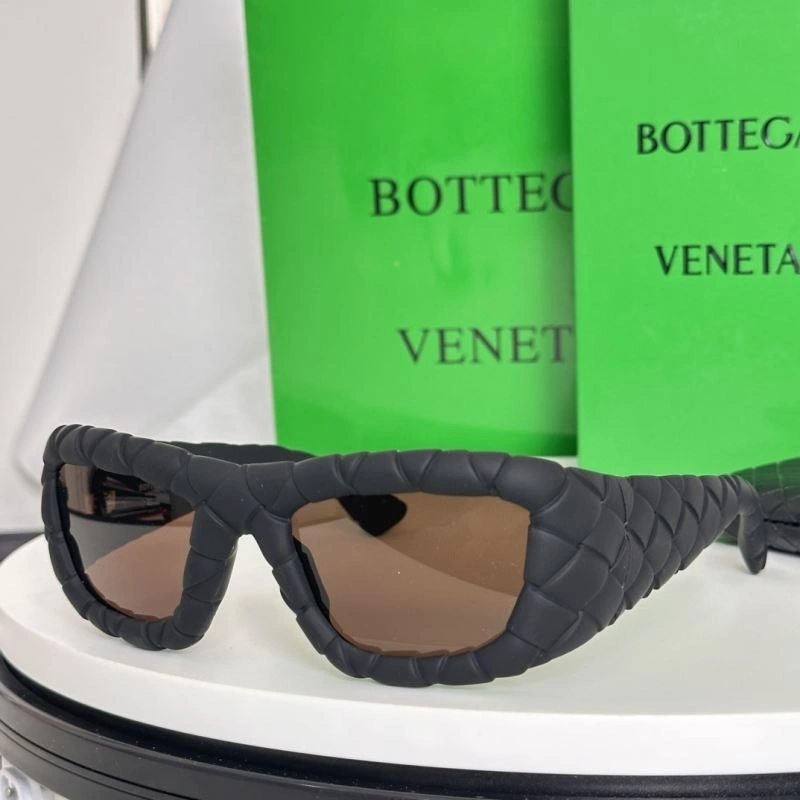 Discounted Bottega Veneta Sunglasses
