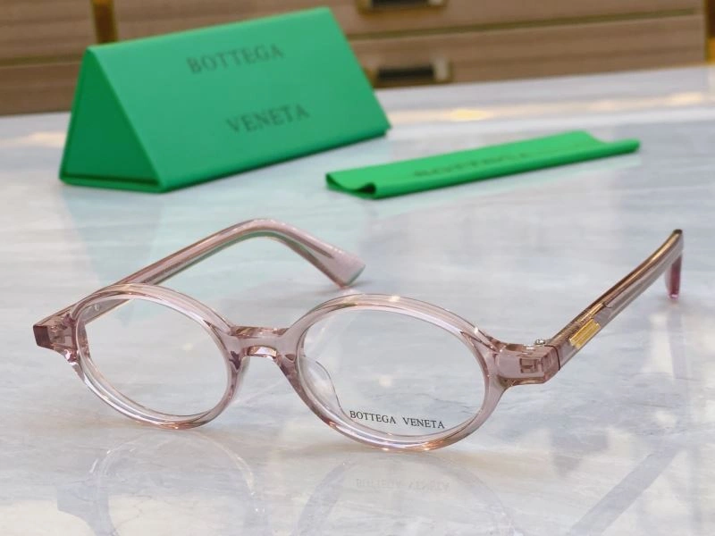 Indistinguishable Bottega Veneta Sunglasses
