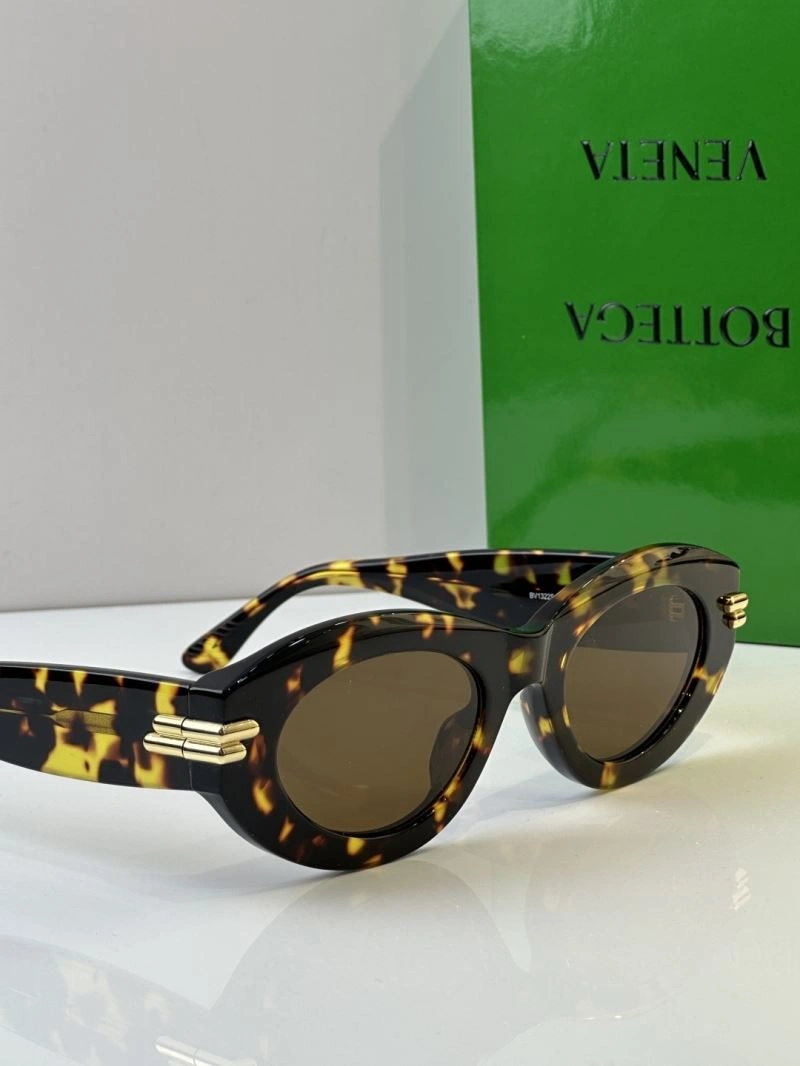 Discounted Bottega Veneta Sunglasses