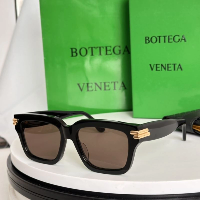 Top match Bottega Veneta Sunglasses