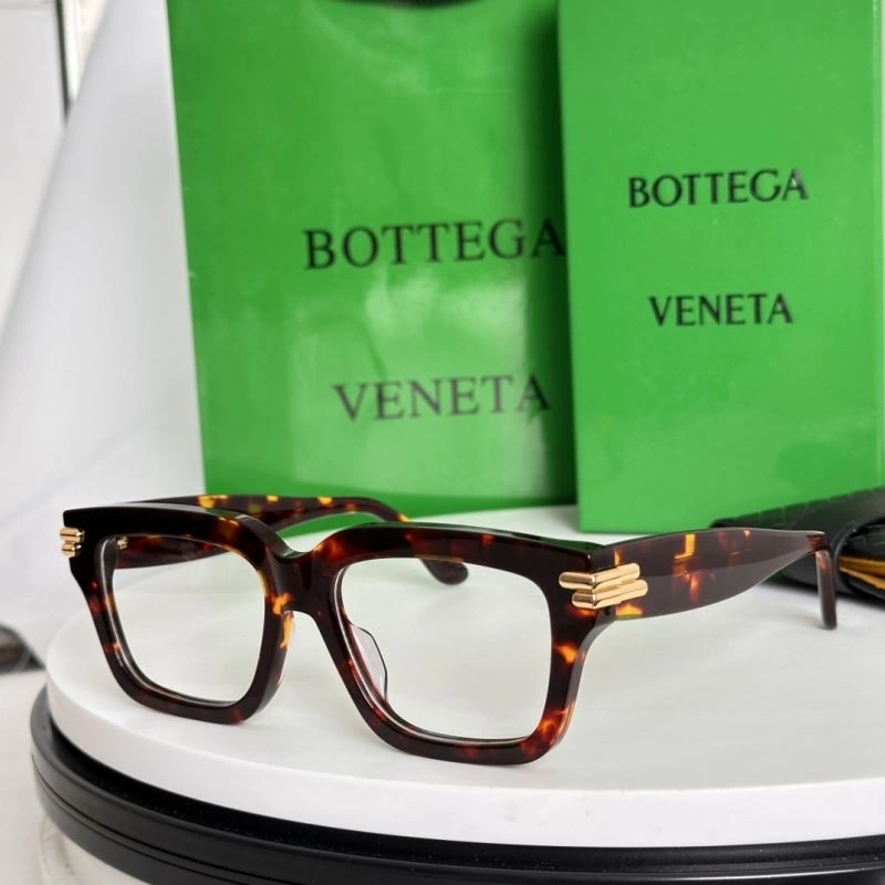 Top match Bottega Veneta Sunglasses