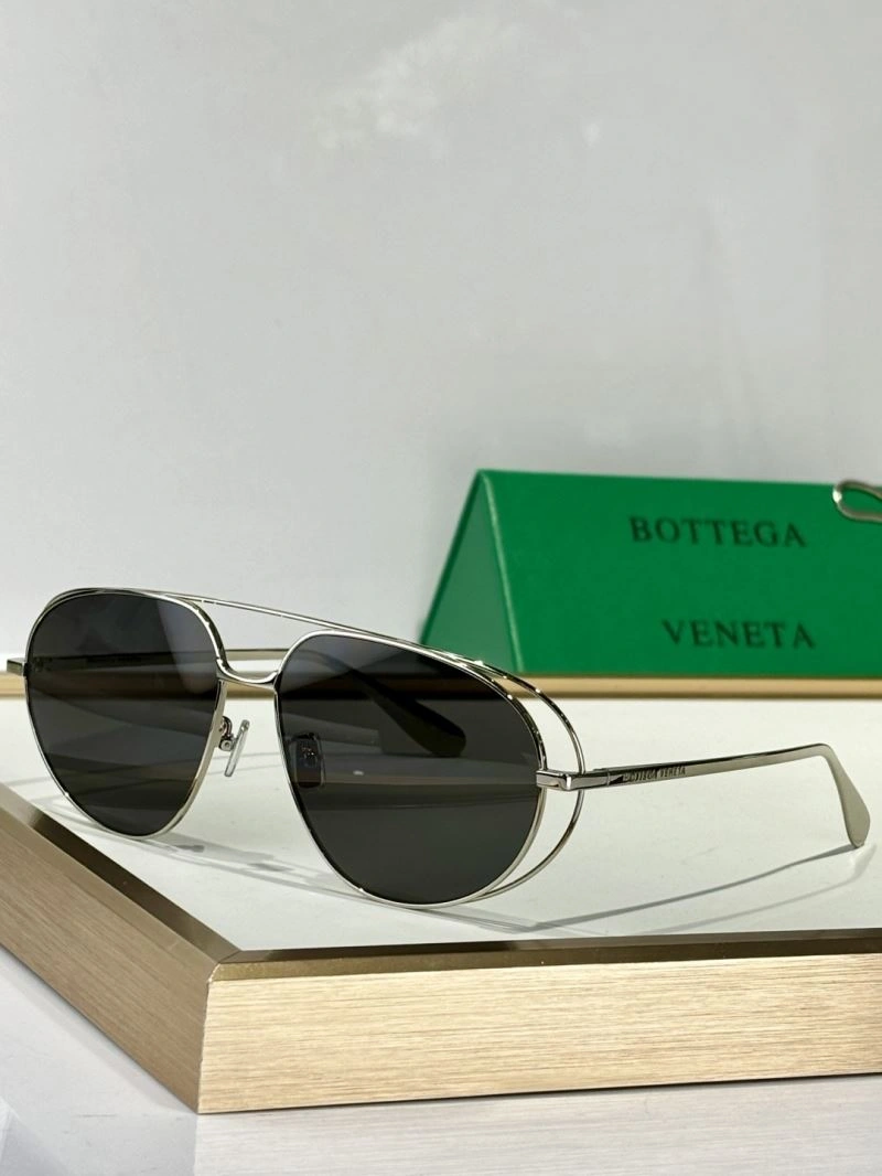 Low-cost Bottega Veneta Sunglasses