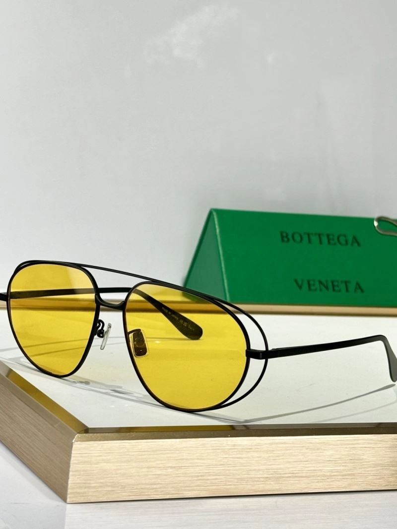 Low-cost Bottega Veneta Sunglasses