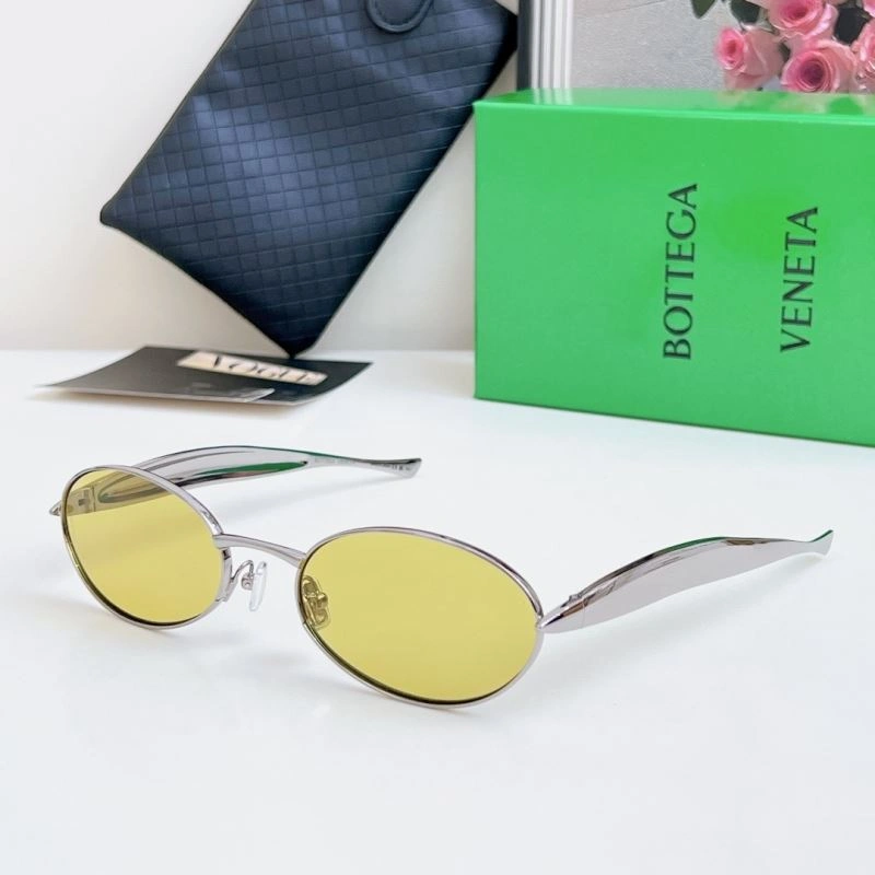 Reasonably priced Bottega Veneta Sunglasses