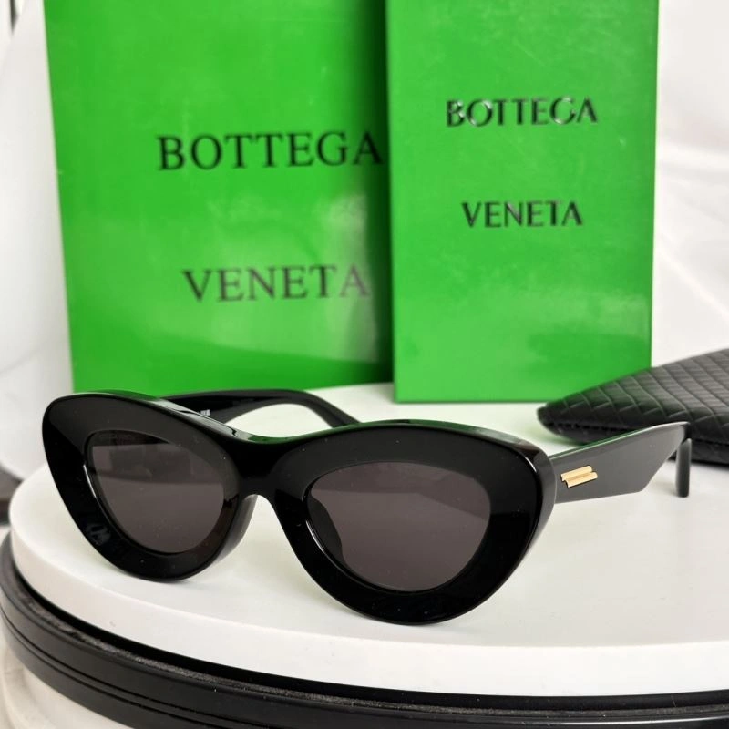 Reasonably priced Bottega Veneta Sunglasses