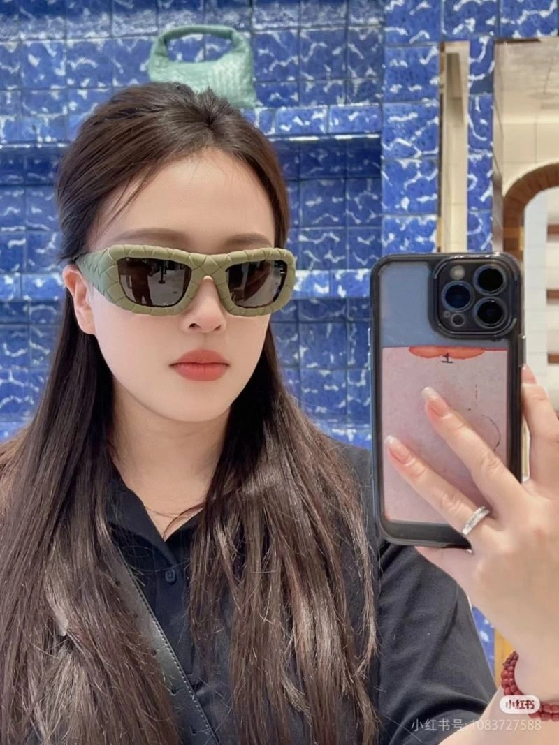 Bottega Veneta Sunglasses