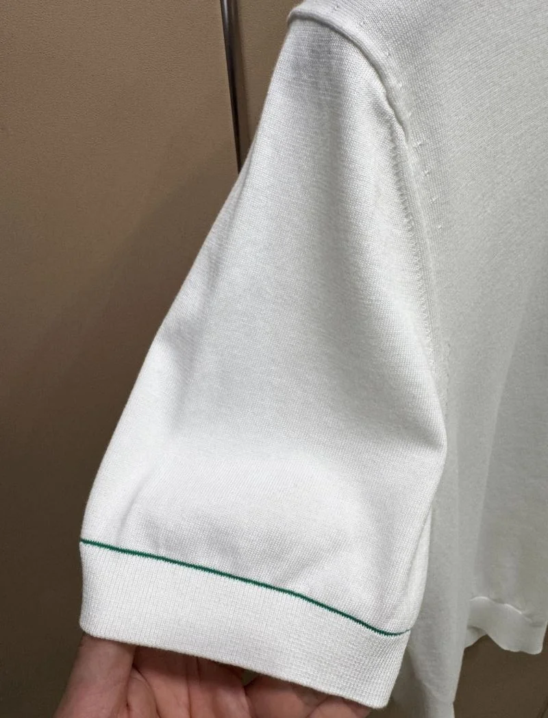 Indistinguishable Bottega Veneta T-Shirts