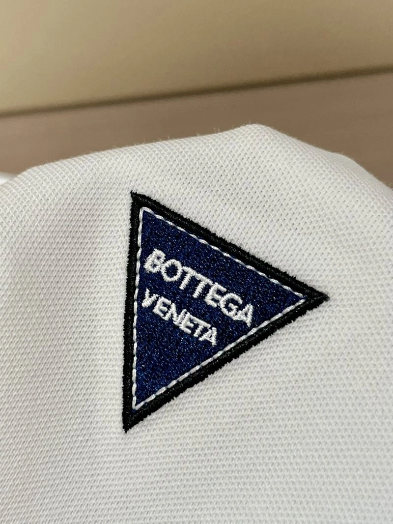 Indistinguishable Bottega Veneta T-Shirts
