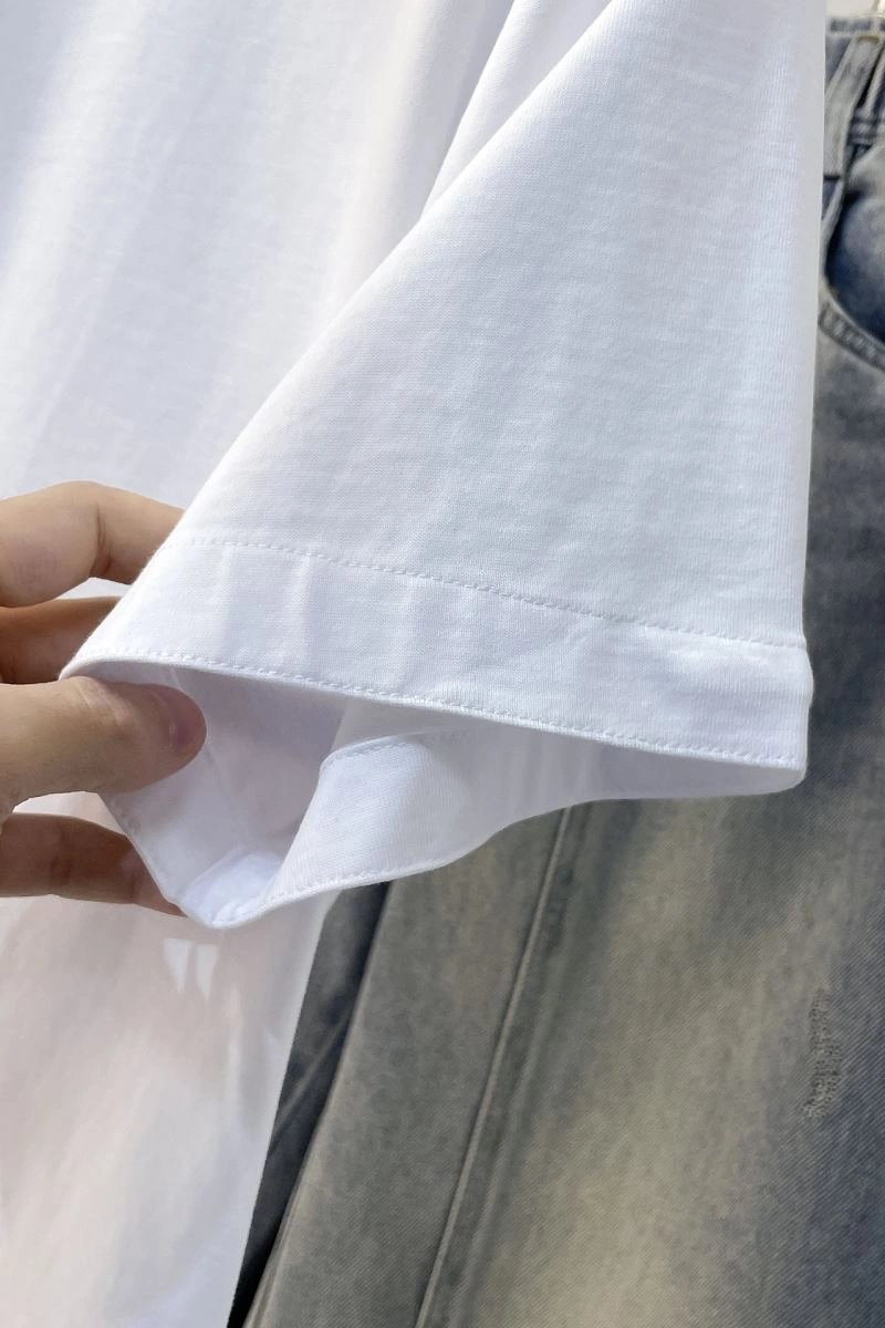 Accurate model Bottega Veneta T-Shirts