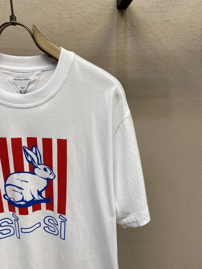 Indistinguishable Bottega Veneta T-Shirts