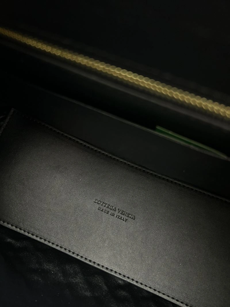 Affordable Bottega Veneta Top Handle Bags