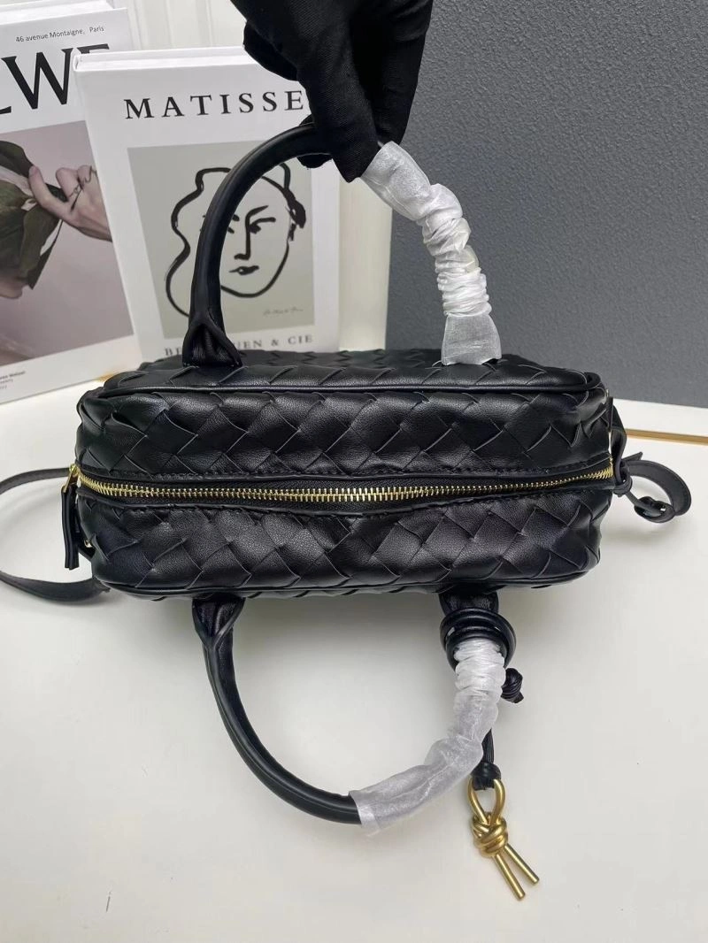Reasonably priced Bottega Veneta Top Handle Bags