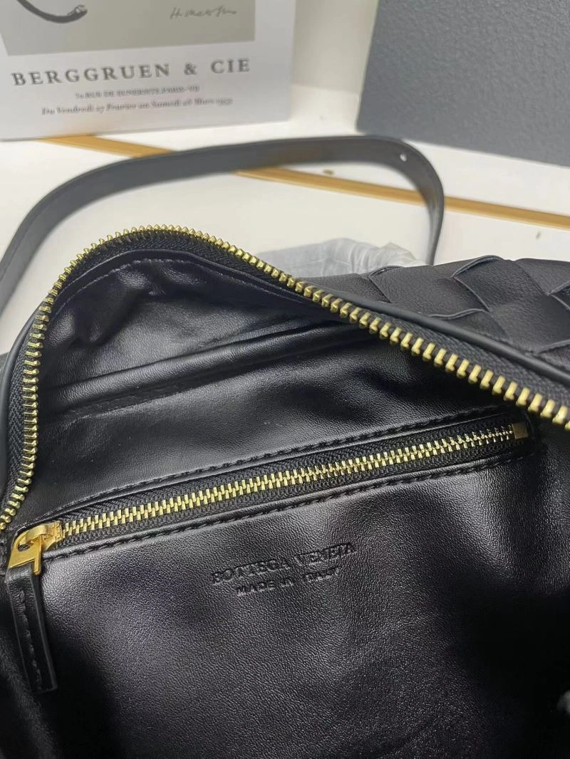 Reasonably priced Bottega Veneta Top Handle Bags