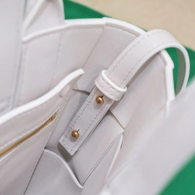 Reasonably priced Bottega Veneta Top Handle Bags