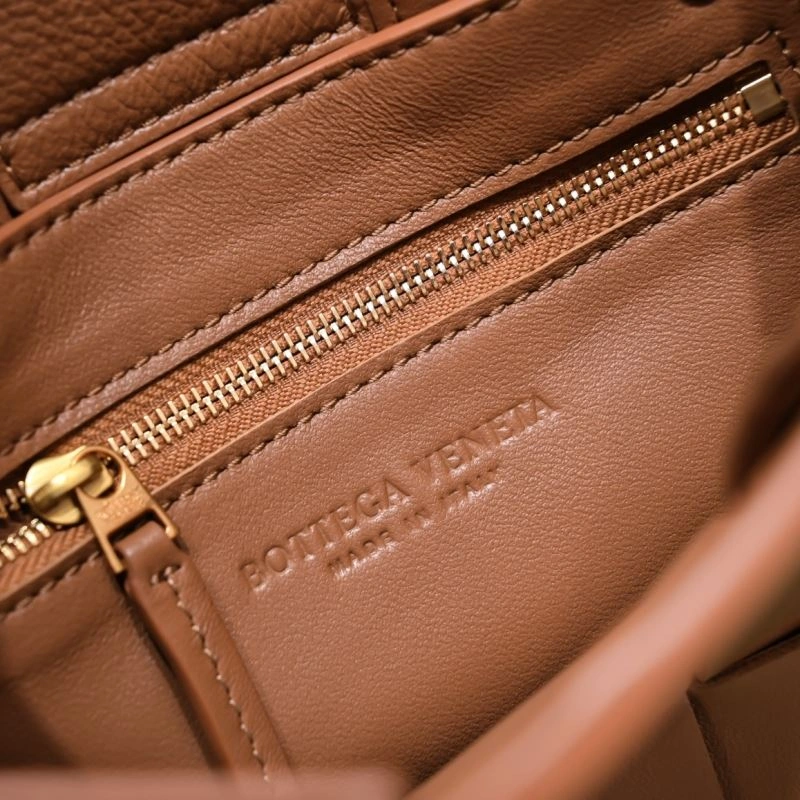 Economical Bottega Veneta Top Handle Bags