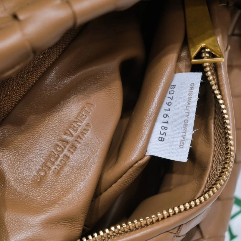 Inexpensive Bottega Veneta Top Handle Bags