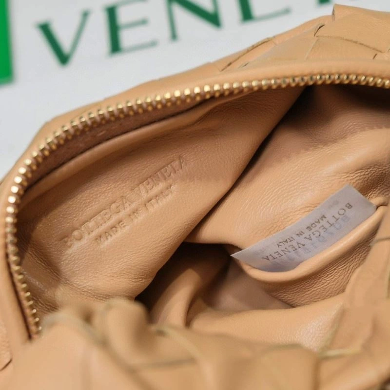 Discounted Bottega Veneta Top Handle Bags