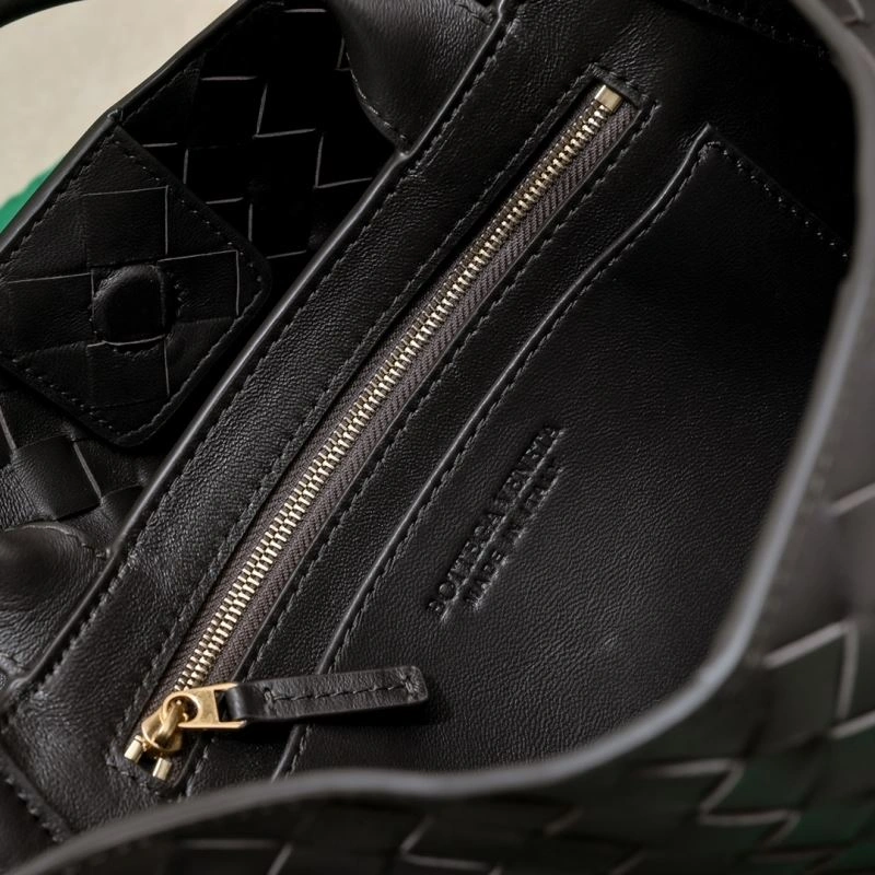 Reasonably priced Bottega Veneta Top Handle Bags