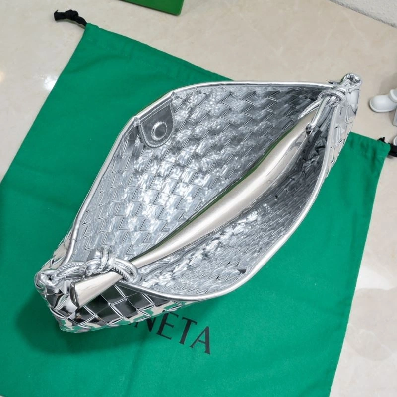Accurate model Bottega Veneta Top Handle Bags