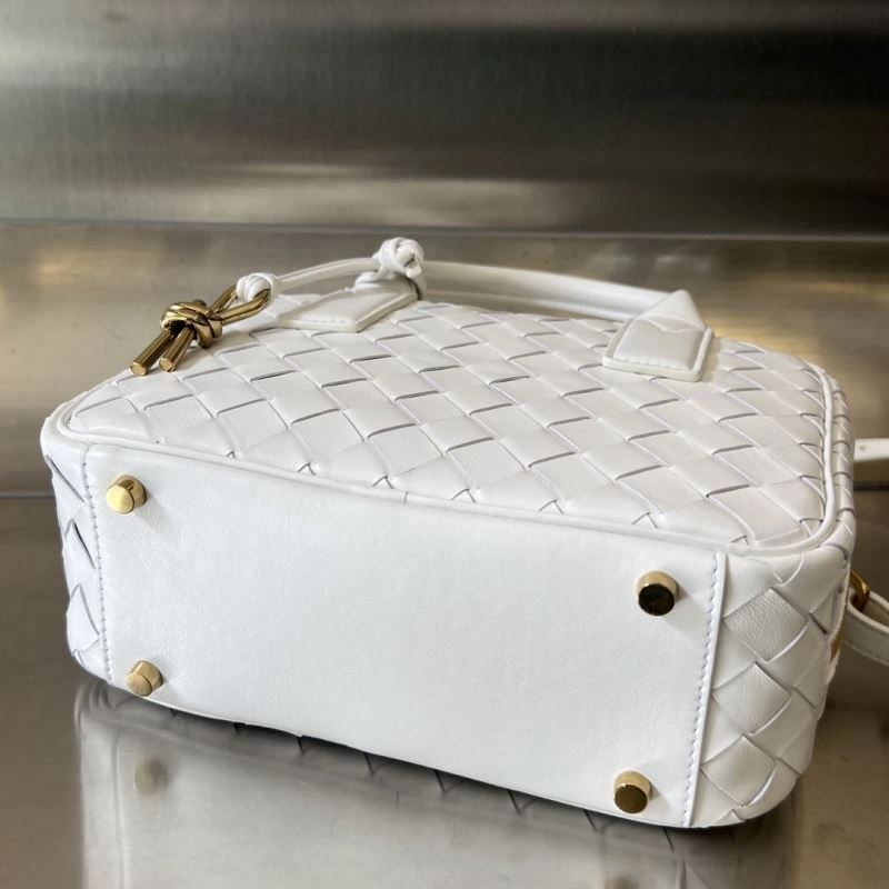 Brand-authenticated Bottega Veneta Top Handle Bags