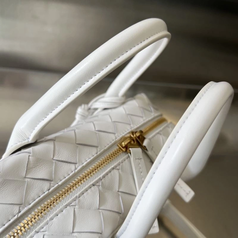 Brand-authenticated Bottega Veneta Top Handle Bags