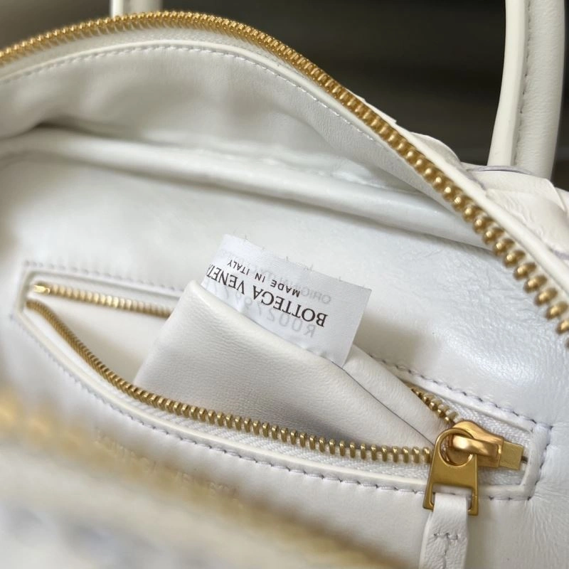 Brand-authenticated Bottega Veneta Top Handle Bags